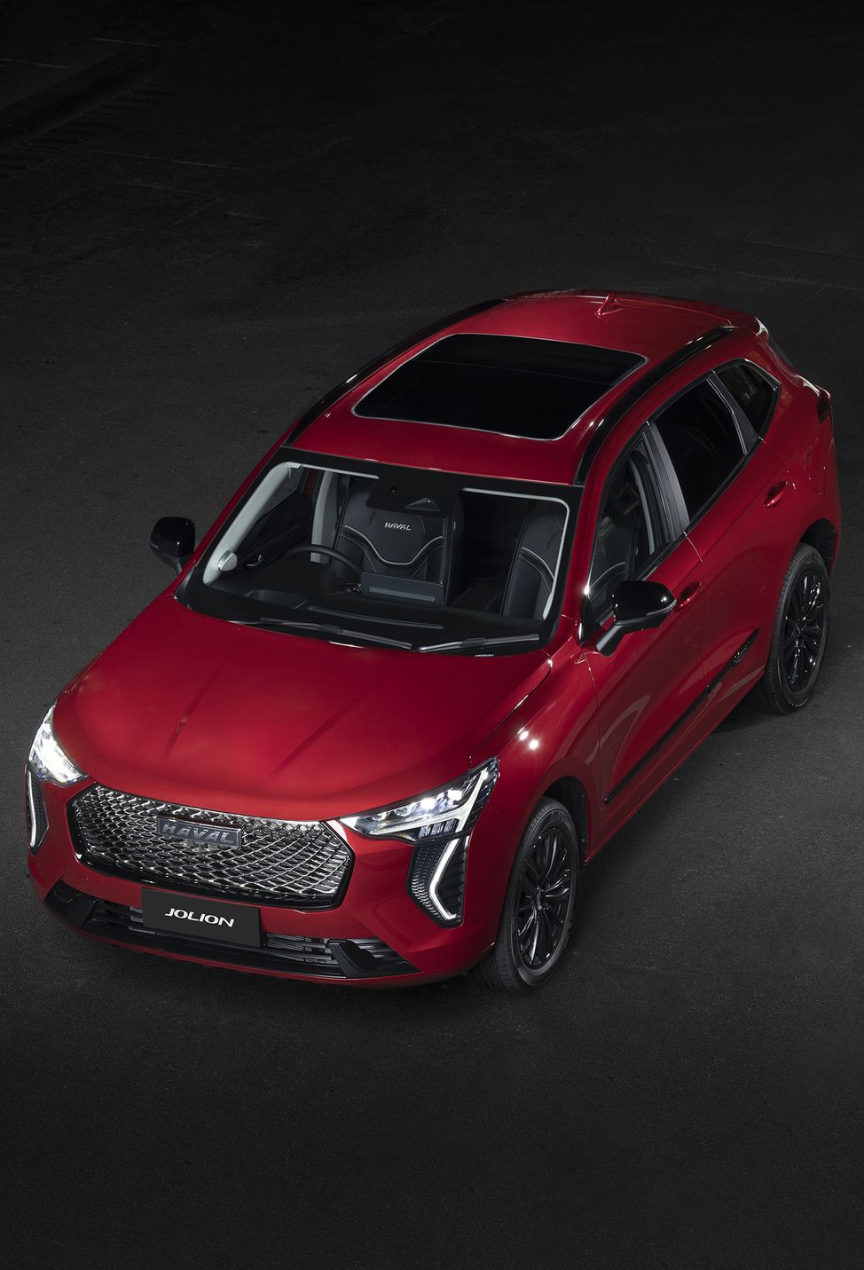 Jolion Interior - Elevate Your City Drive with the Modern Comforts | GWM