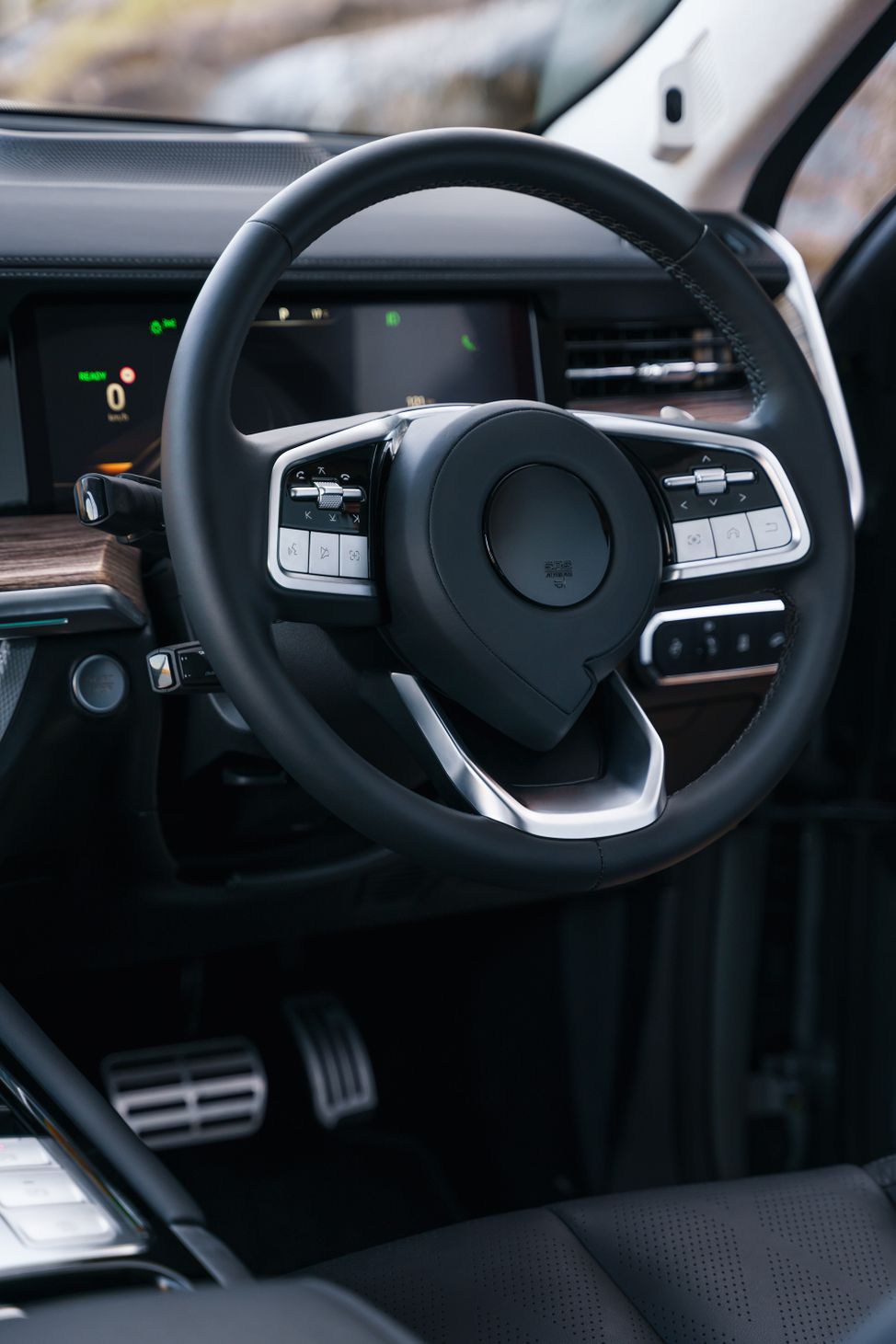 Discover the Cannon Alpha: The Ultimate Luxury and Hybrid Ute ...